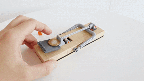 Catch a rodent with this functional LEGO mousetrap [Instructions] - The ...
