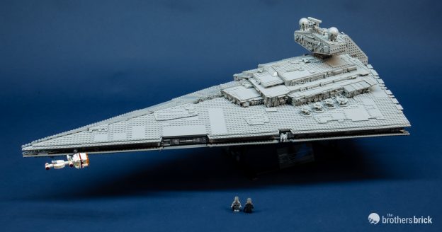 LEGO Star Wars 75252 Ultimate Collector Series Imperial Star Destroyer ...