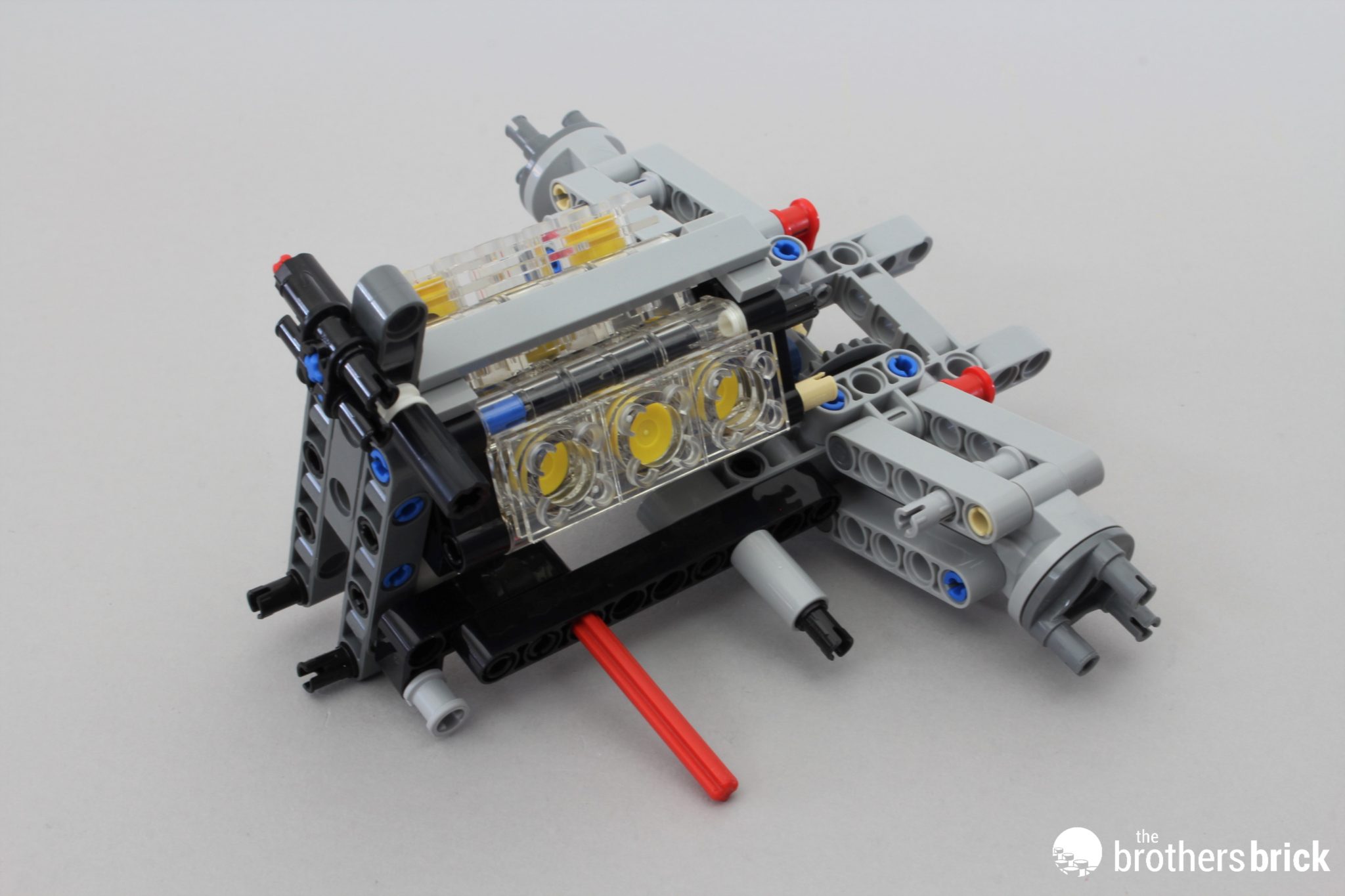 LEGO Technic 42154 2022 Ford GT - A budget supercar that doesn't cut ...