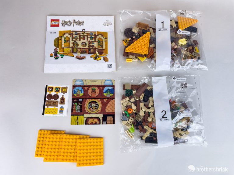 LEGO Harry Potter House Banners: show your Gryffindor, Ravenclaw ...