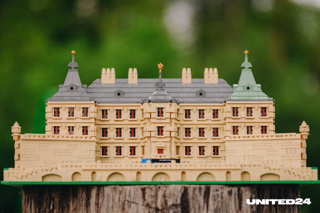 United24 launches five new custom LEGO models of Ukrainian landmarks to ...