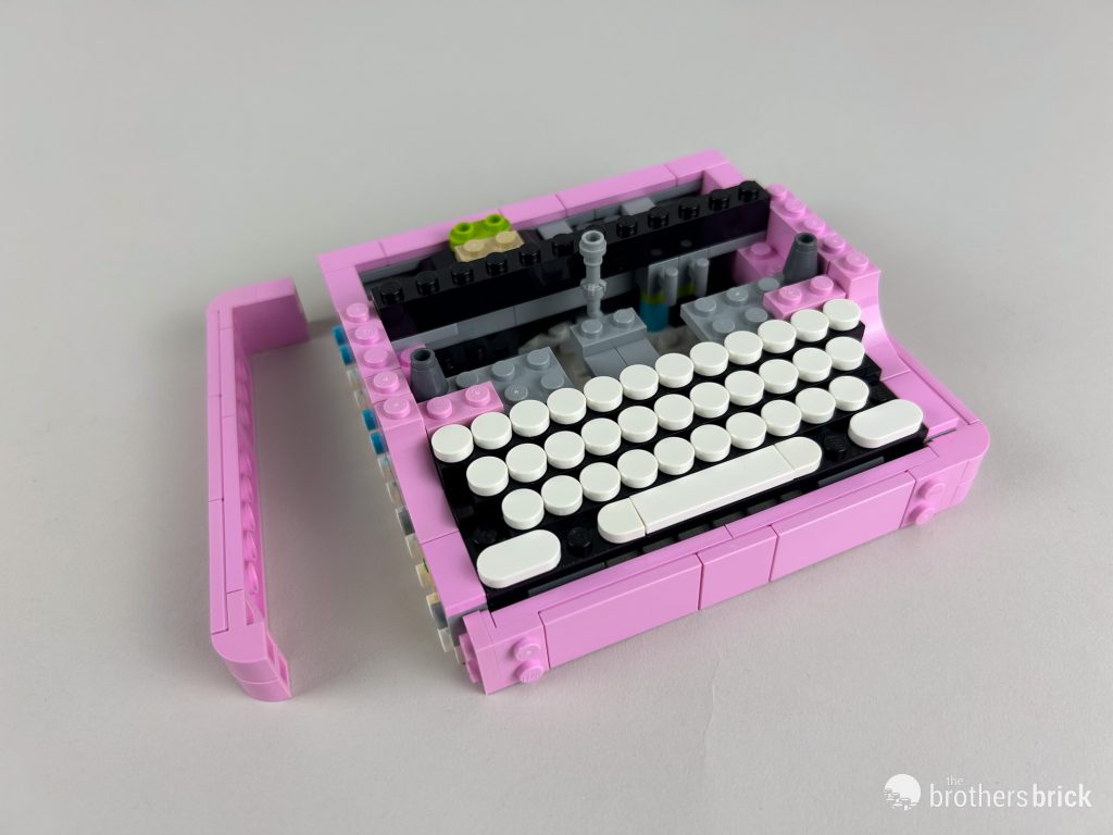 LEGO Creator 31169 - Typewriter - TBB Review - TYPE-09 - The Brothers ...