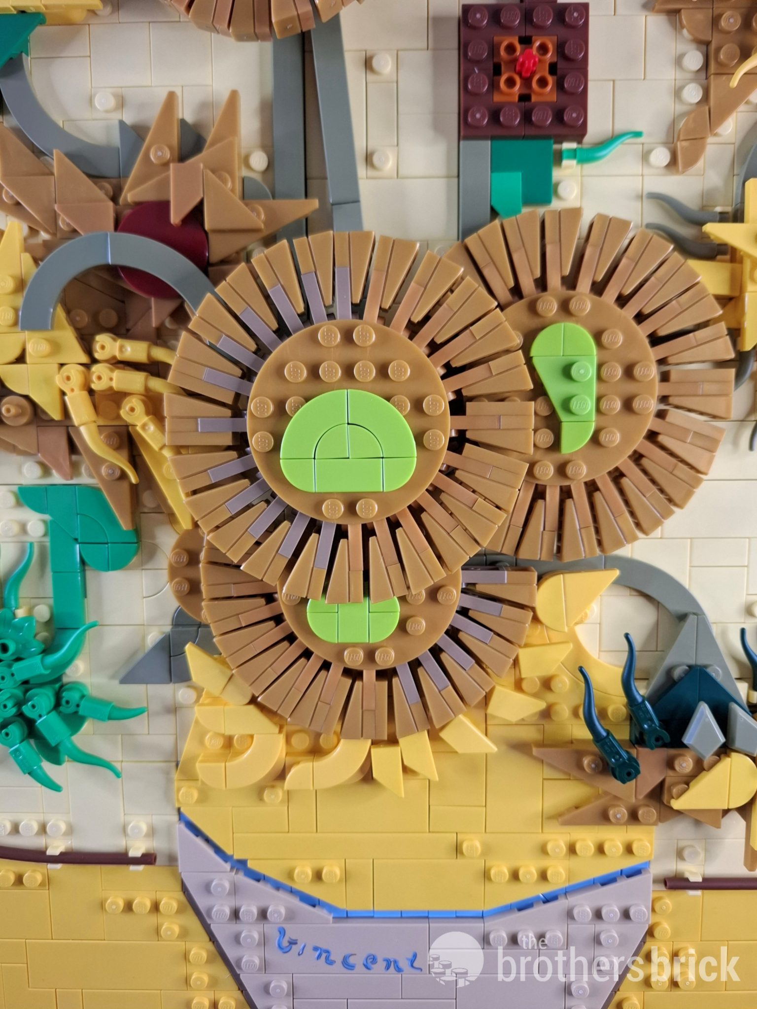 LEGO Art 31215 Vincent Van Gogh Sunflowers - And it was all yellow ...