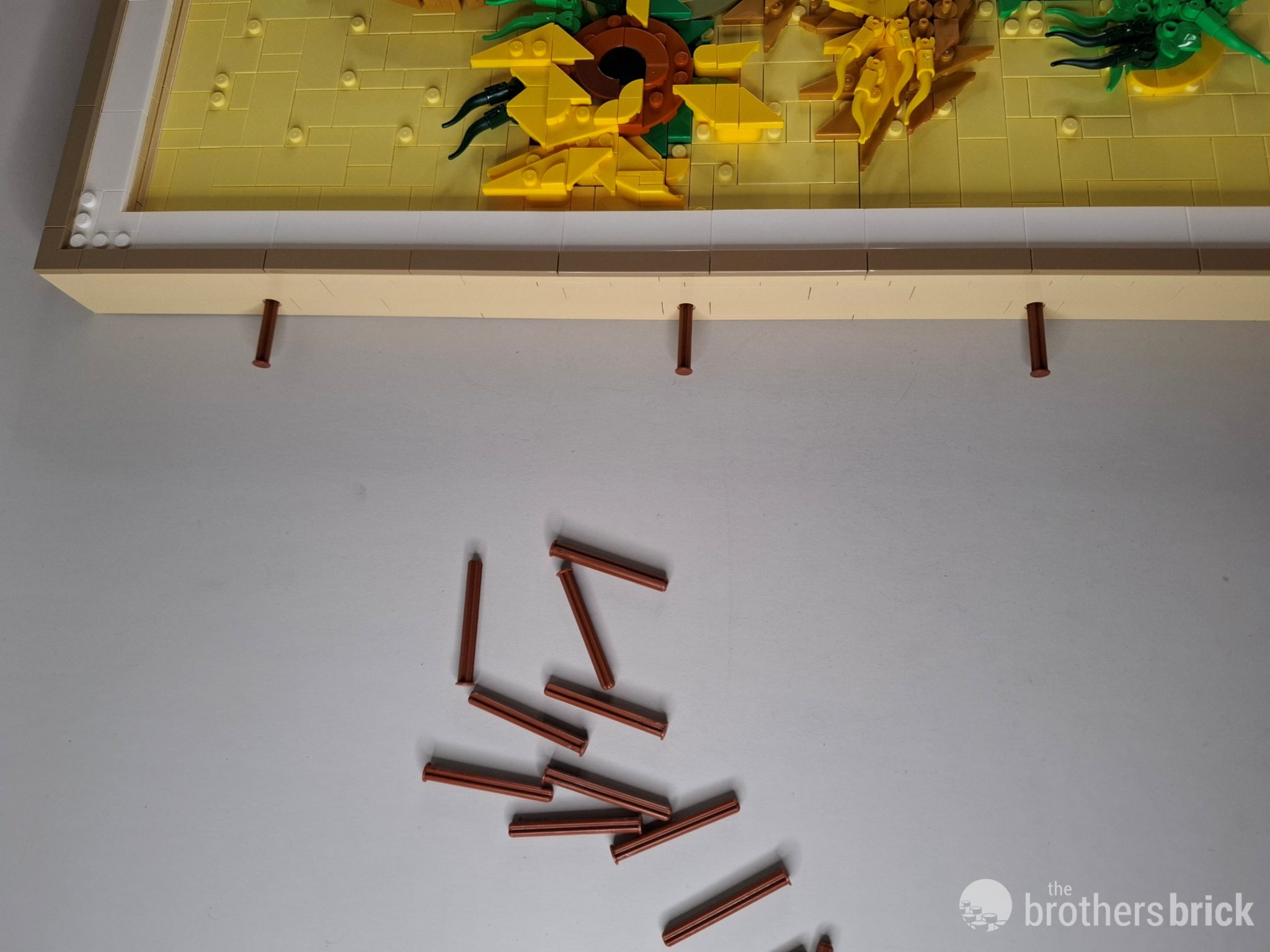 LEGO Art 31215 Vincent Van Gogh Sunflowers - And it was all yellow ...
