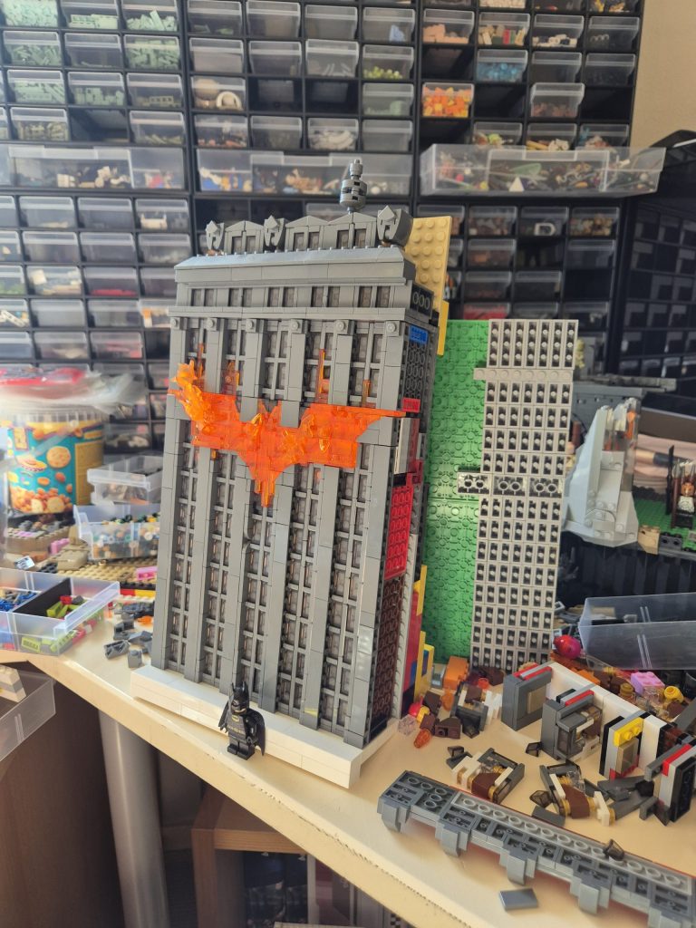 Capturing Nolan's Batman in Bricks: Behind the Scenes with RebelLUG's ...