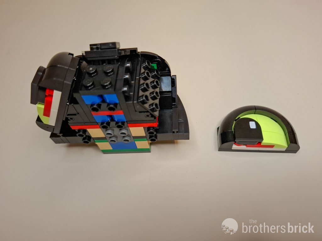 LEGO Icons 10375 How to Train Your Dragon: Toothless - Big smiles, no ...