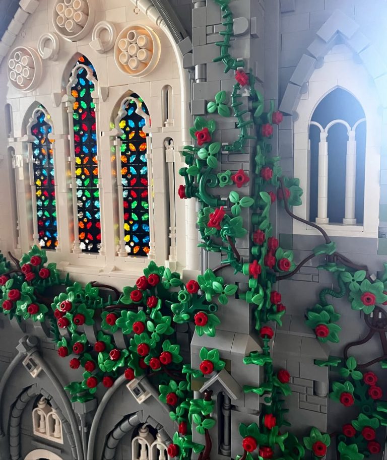 Zen and the art of building LEGO Castles with Cathedral of Bricks ...