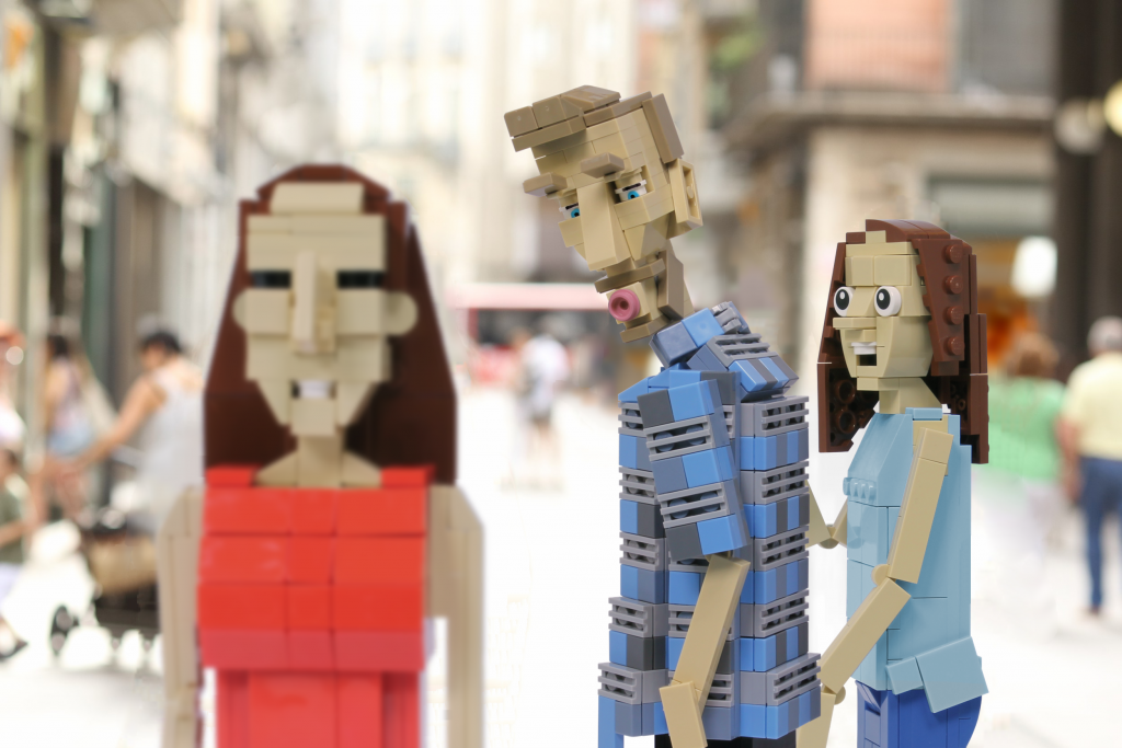 Bricks of questionable character: We chat with internet phenom, Iain ...
