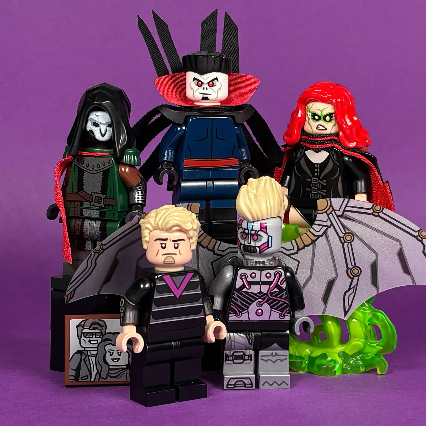 Marvel at this Legion of Extraordinary Superhero Minfigs [Minifig ...