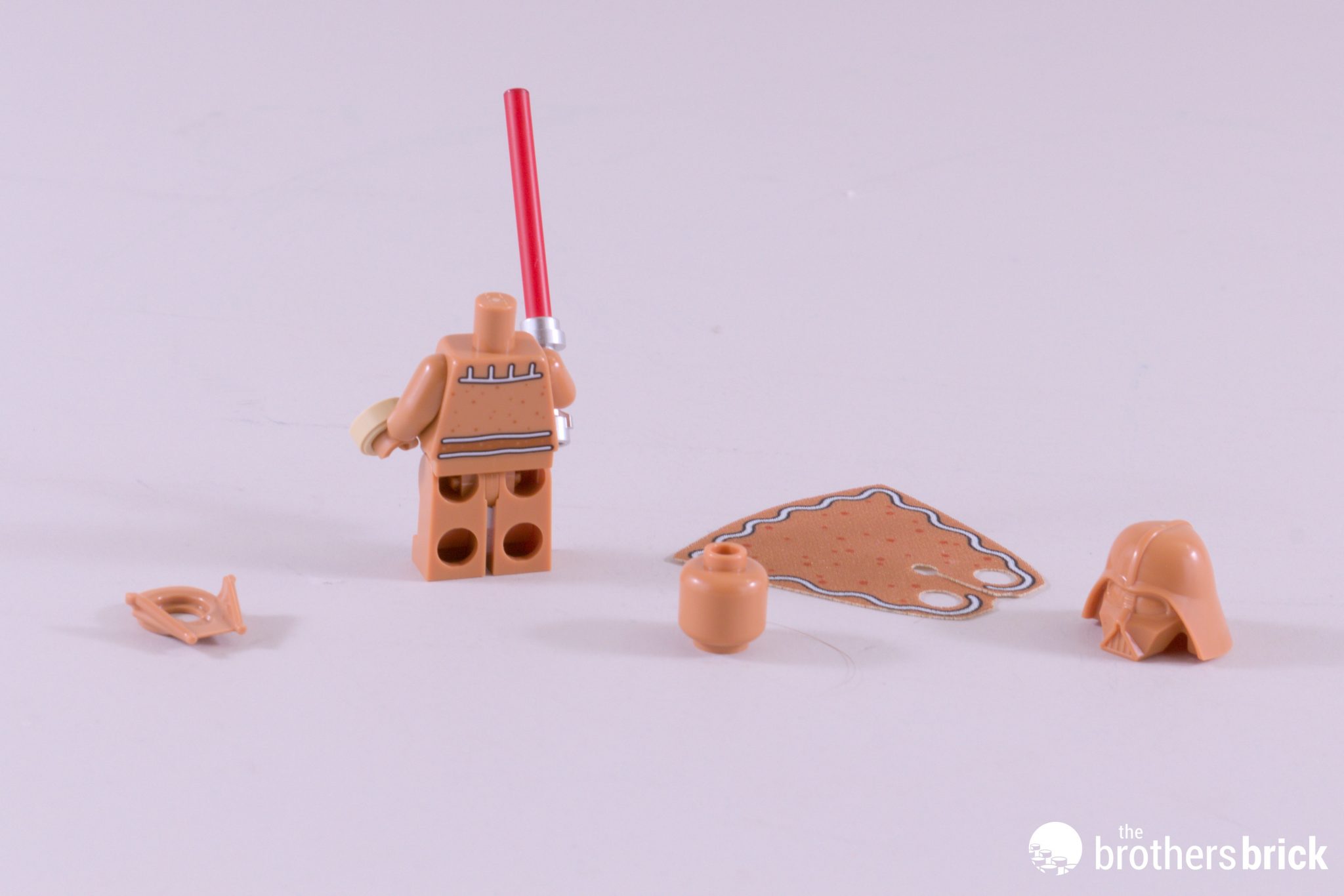 LEGO Star Wars 40806 Gingerbread AT-AT: a sweet deal for Life Day ...