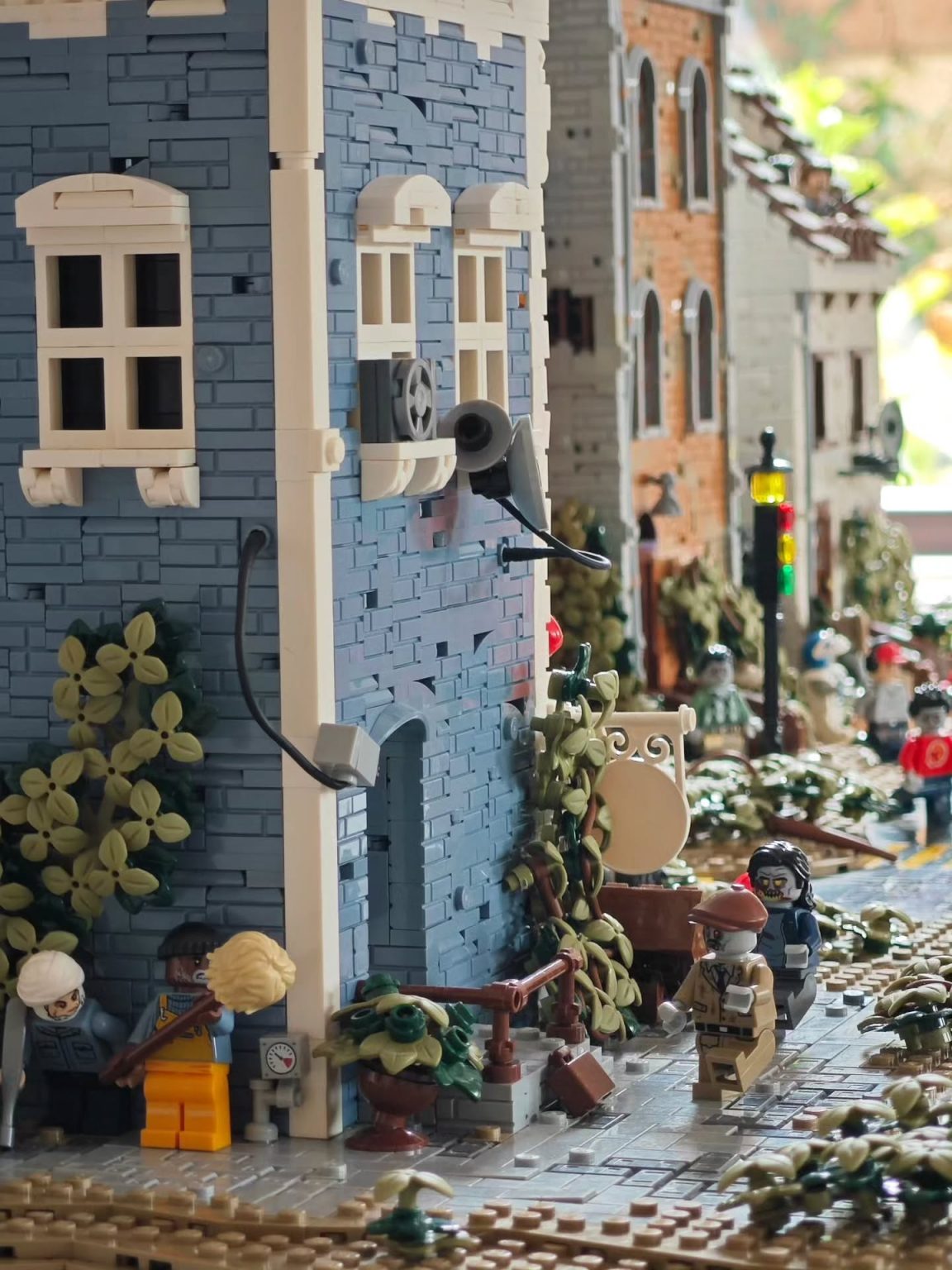 The blocking dead usher in the zombie apocalypse in LEGO - The Brothers ...