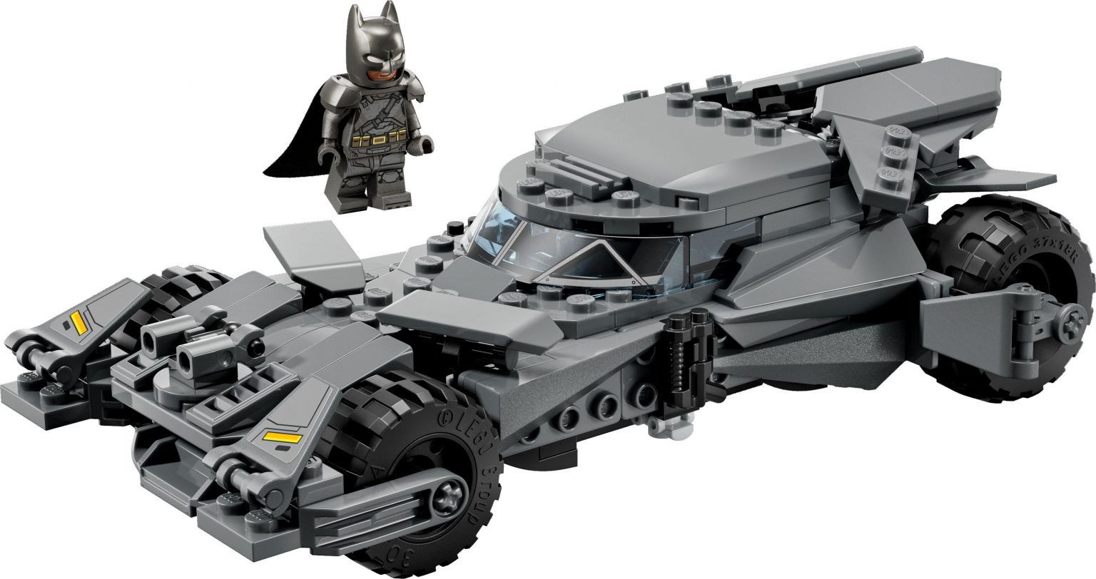 LEGO celebrates 20 years of Batman with new Batmobiles and a Bat logo ...