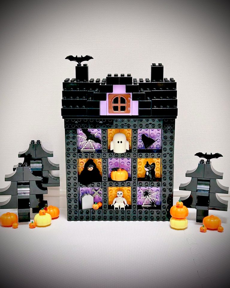 LEGO Halloween Archives - The Brothers Brick | The Brothers Brick