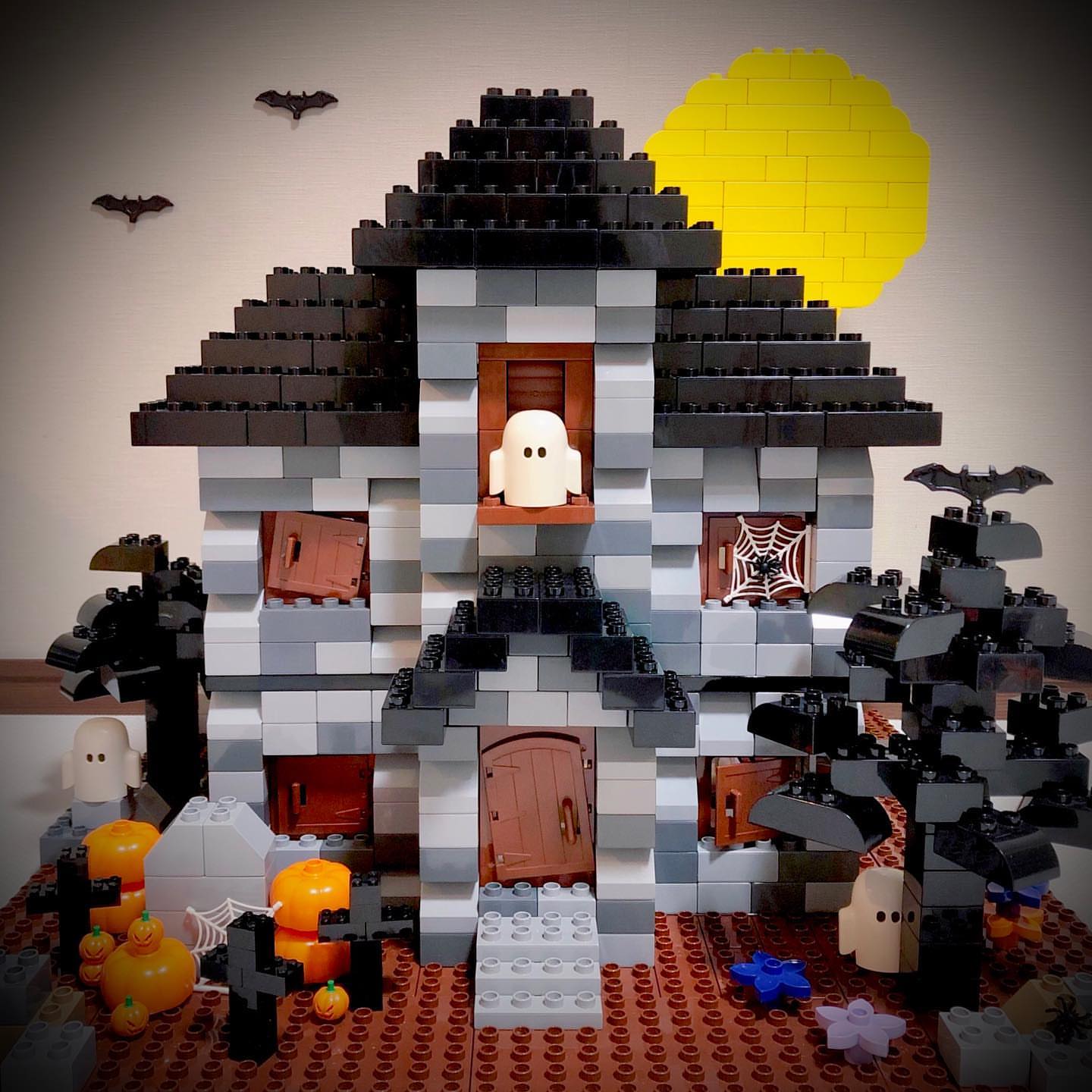 Scarily good DUPLO celebrations of Halloween - The Brothers Brick | The ...