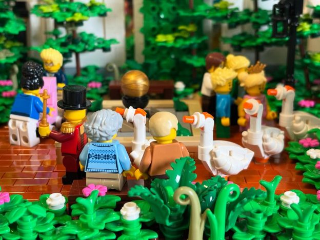 LEGO Birds Archives - The Brothers Brick | The Brothers Brick