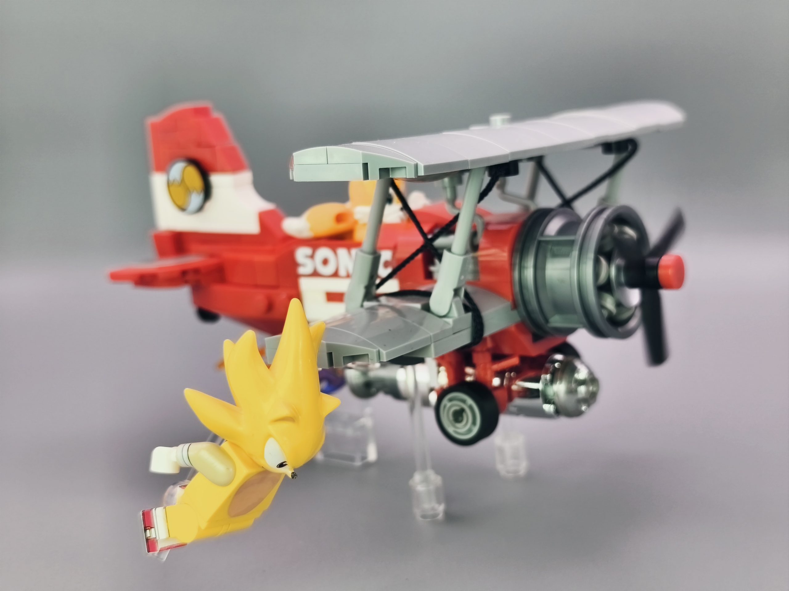 SEGA's Sonic and Tails soar on this stunning Tornado MOC - The Brothers ...