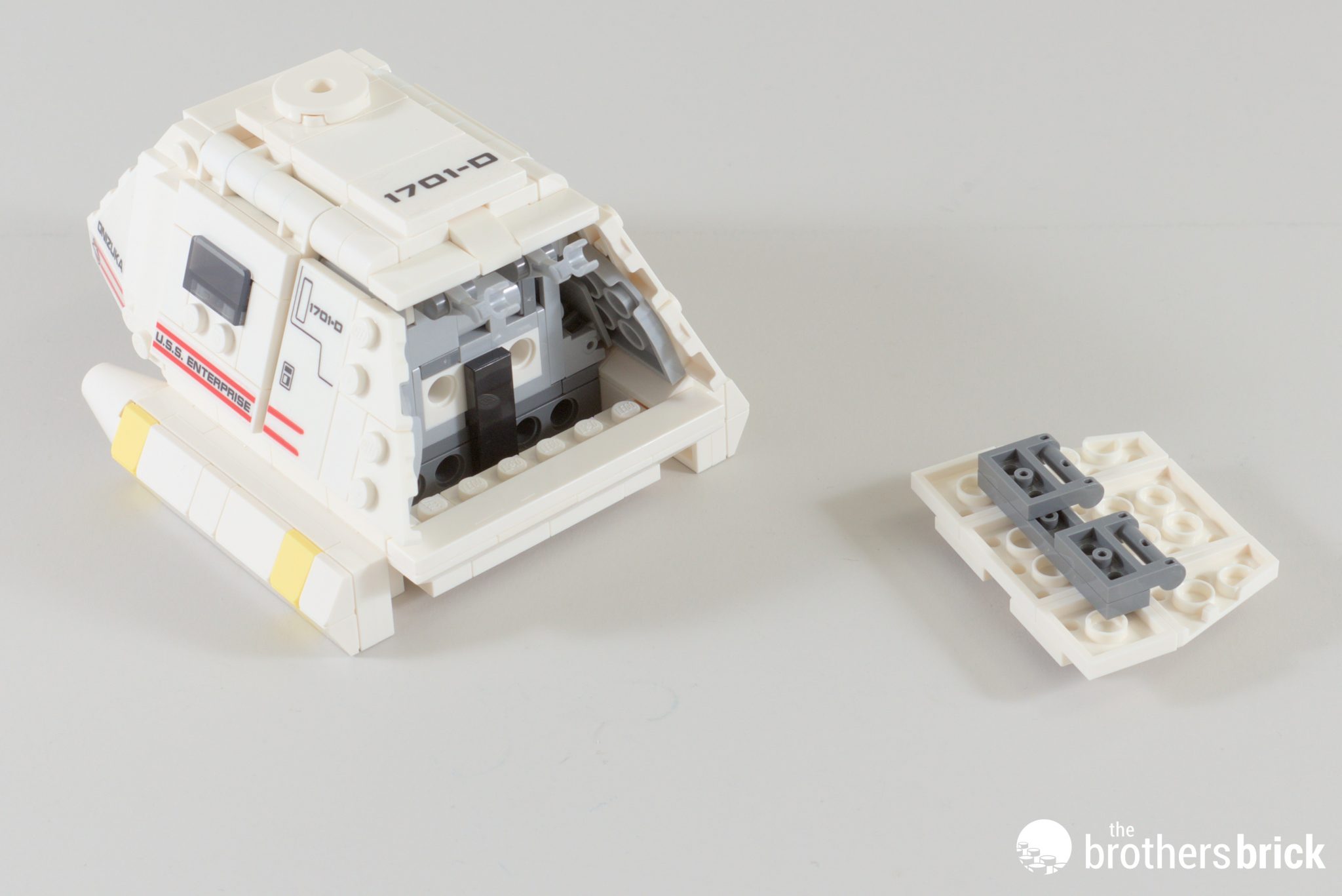 LEGO Icons 40768 Type 15 Shuttlepod: to boldly gift where no-one has ...