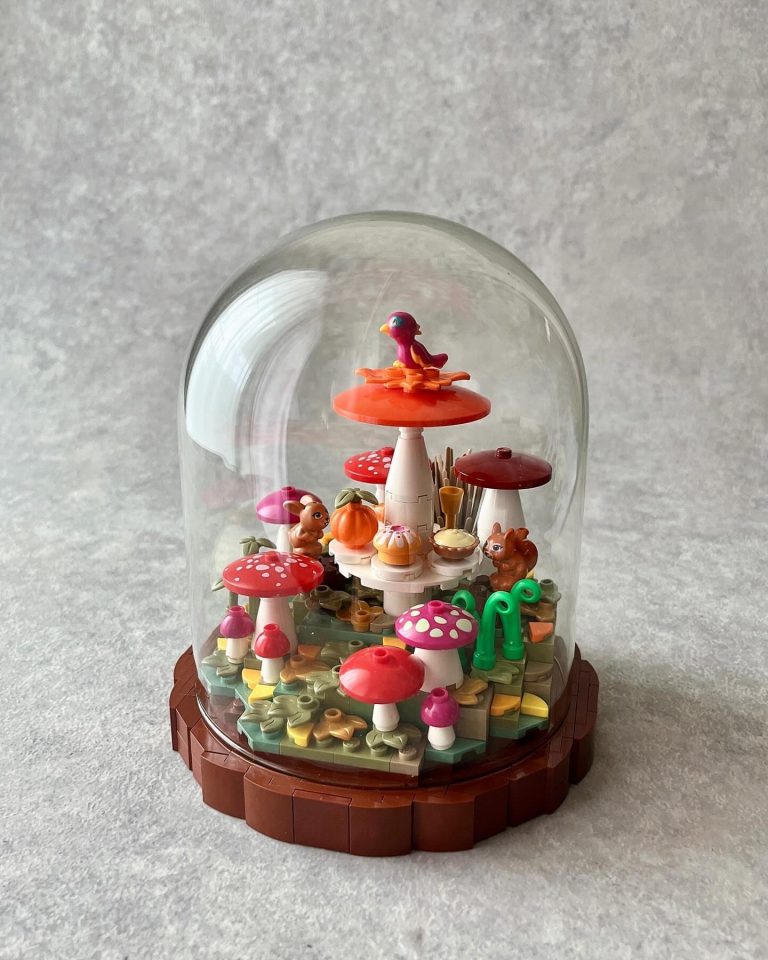 Celebrating autumn with bell jars and bento boxes - The Brothers Brick ...