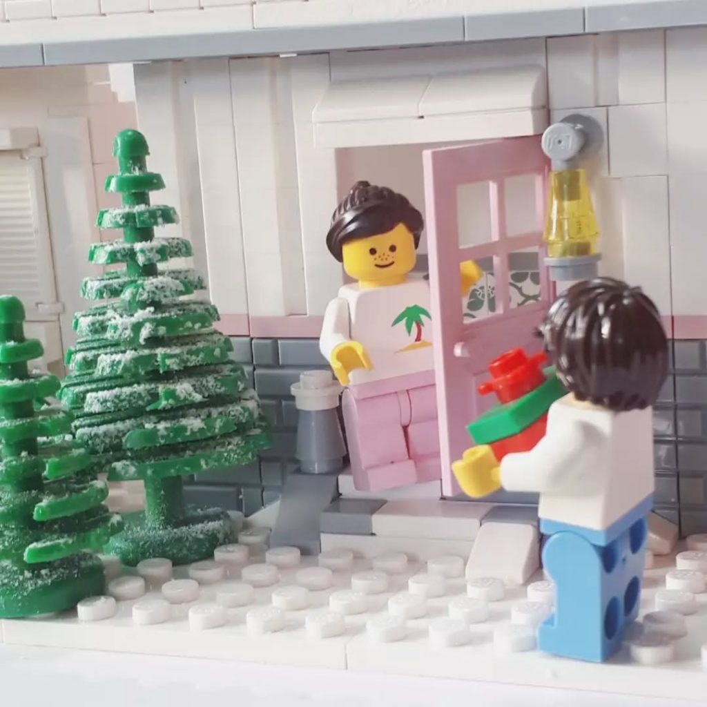 LEGO Christmas Archives - The Brothers Brick | The Brothers Brick