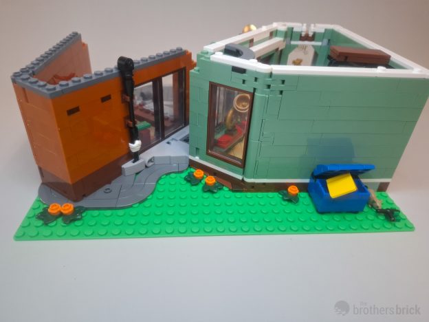 LEGO Icons Modular 11371 Shopping Street: This one's for the geometry ...