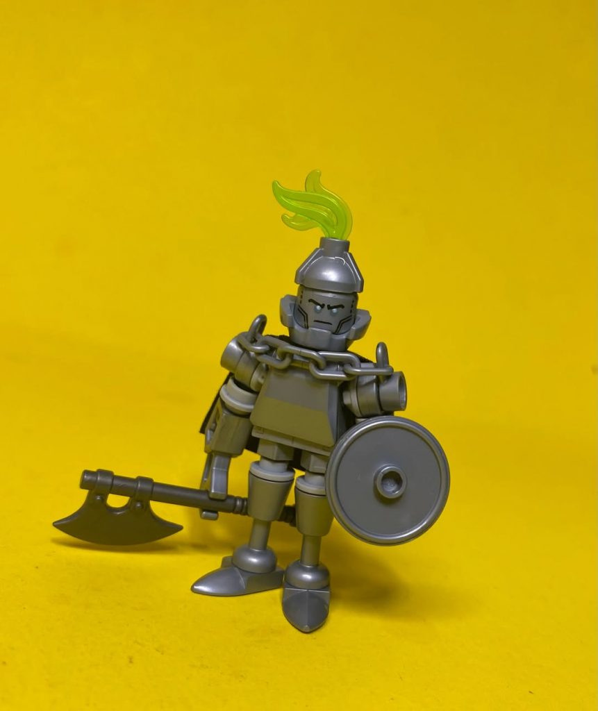 Minifigs go big in this jumbo-sized Minifig Monday - The Brothers Brick ...