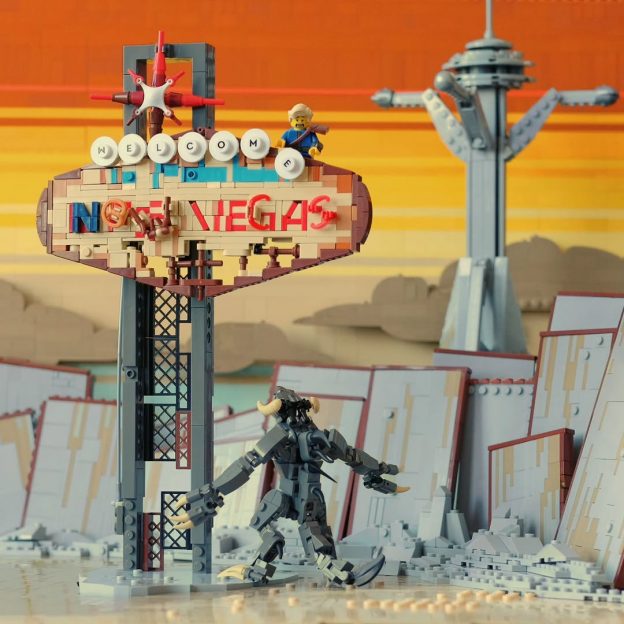 Viva New Vegas! LEGO Fallout builds escape the vault - The Brothers ...