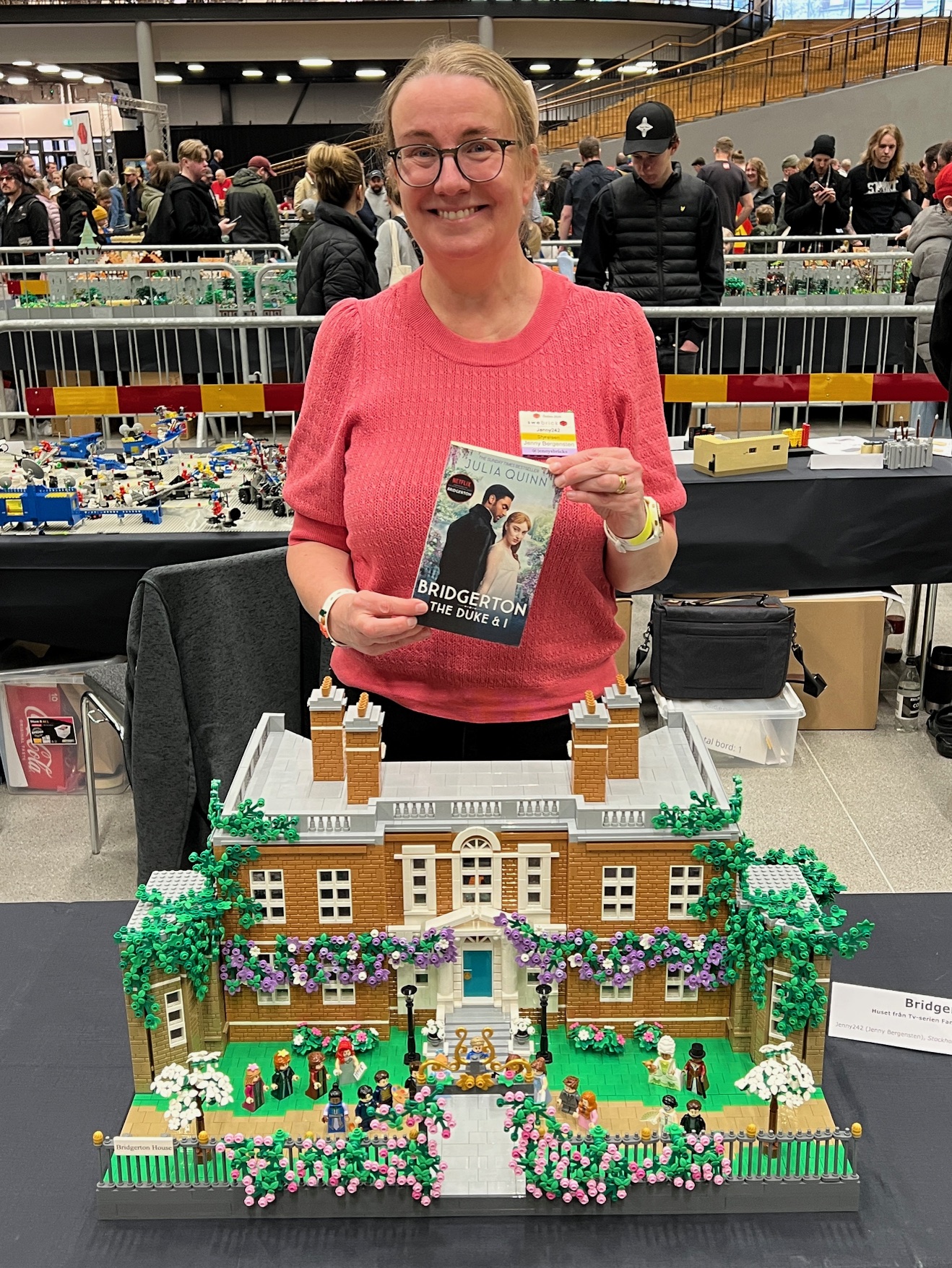 Jenny_Bergensten_Bridgerton_1 - The Brothers Brick | The Brothers Brick
