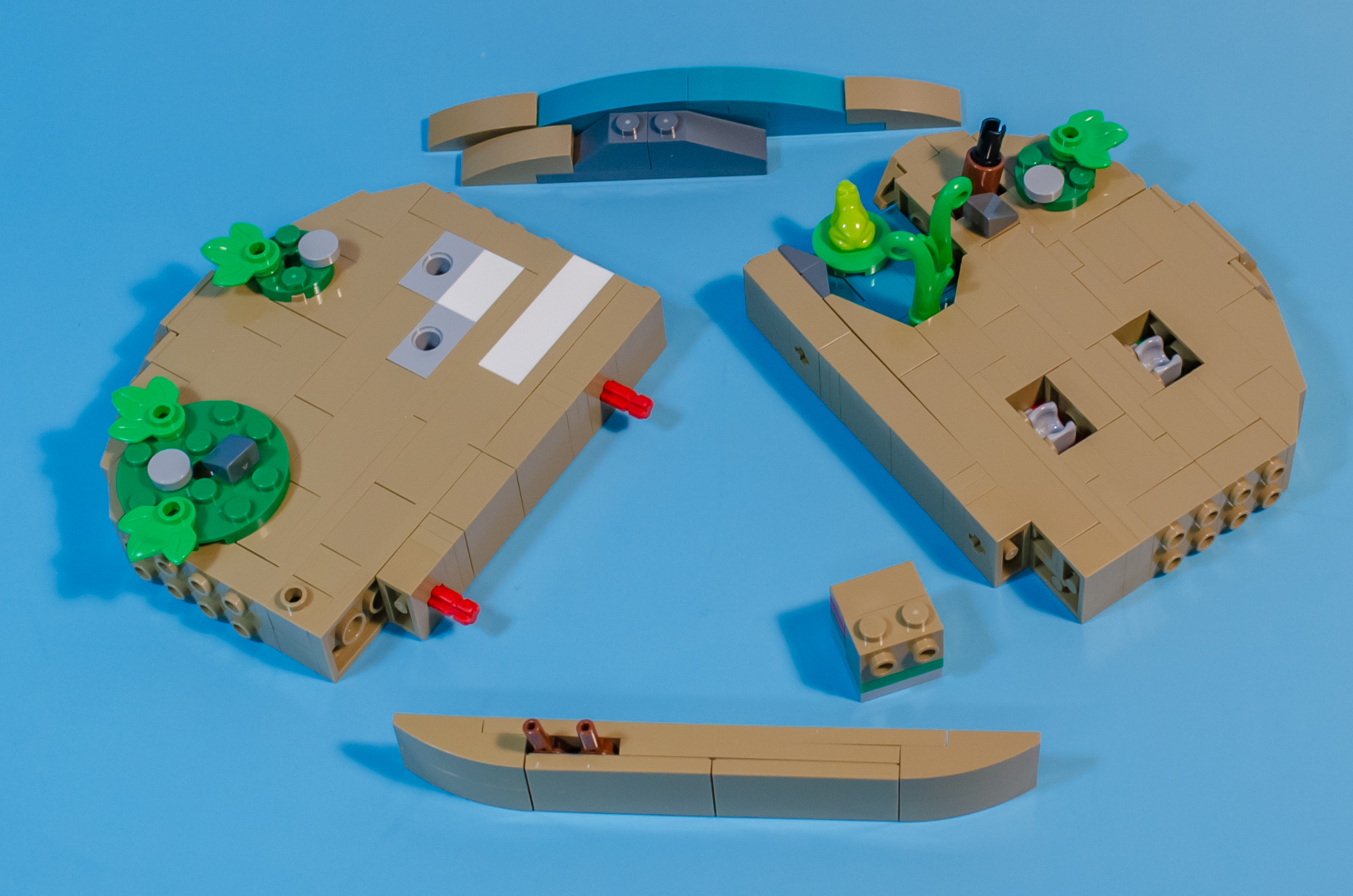 LEGO 72423: Shrek, Donkey & Puss In Boots - Does it have layers ...